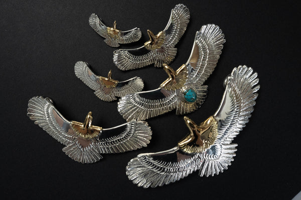 FIRST ARROW'S EAGLE PENDANTS WITH 18K GOLD HEAD - CORLECTION