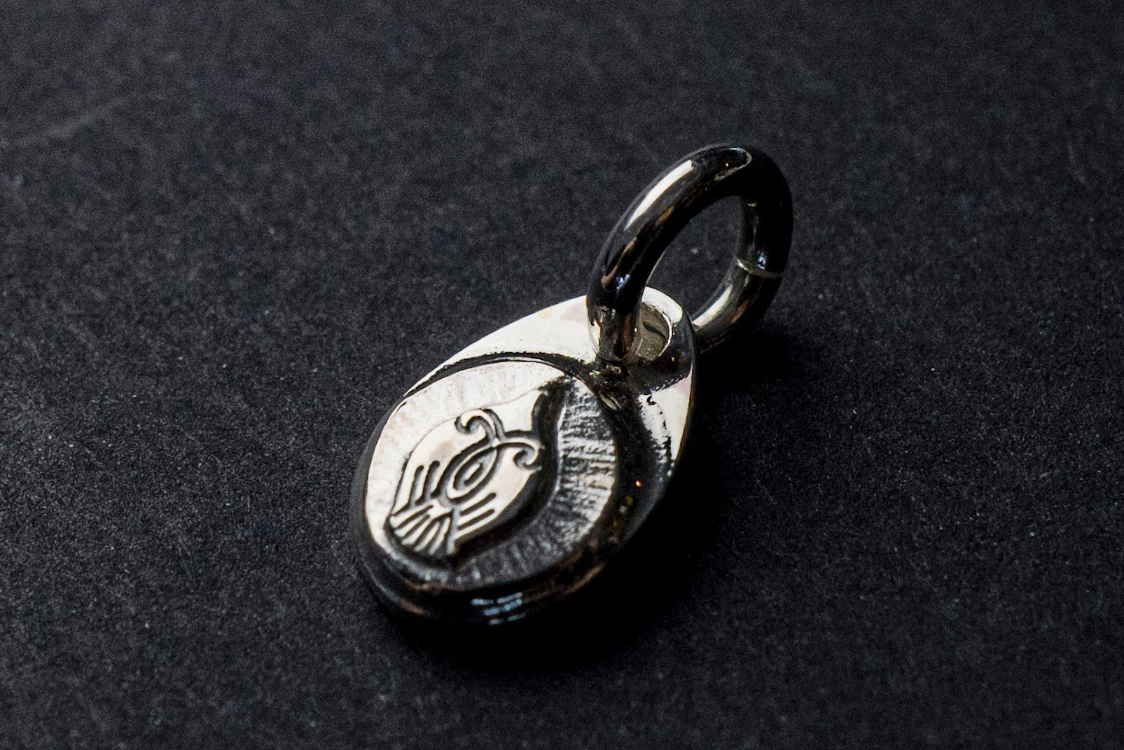 Legend "Teardrop" Mini Pendant (P-6) - CORLECTION